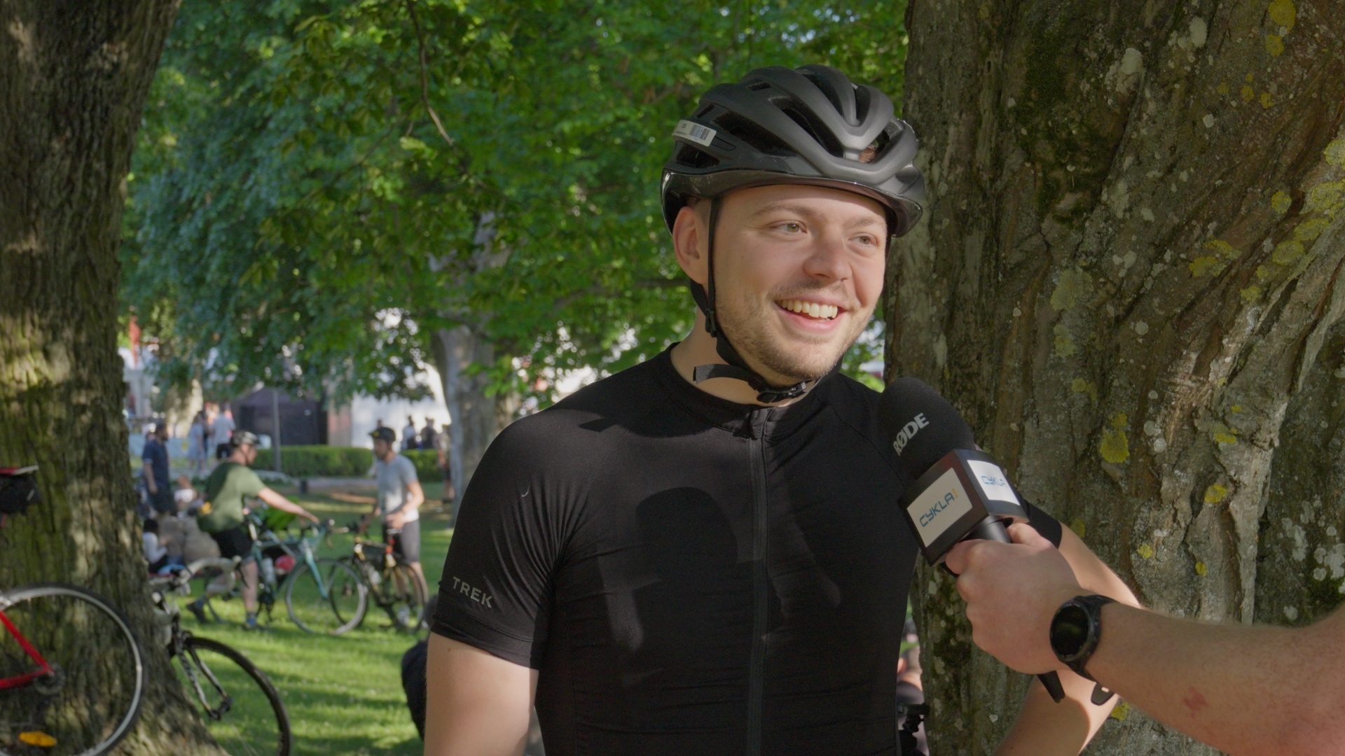 Twitchjätten ”Elajjaz” sänder live – samlar in miljoner! – Cykla.se
